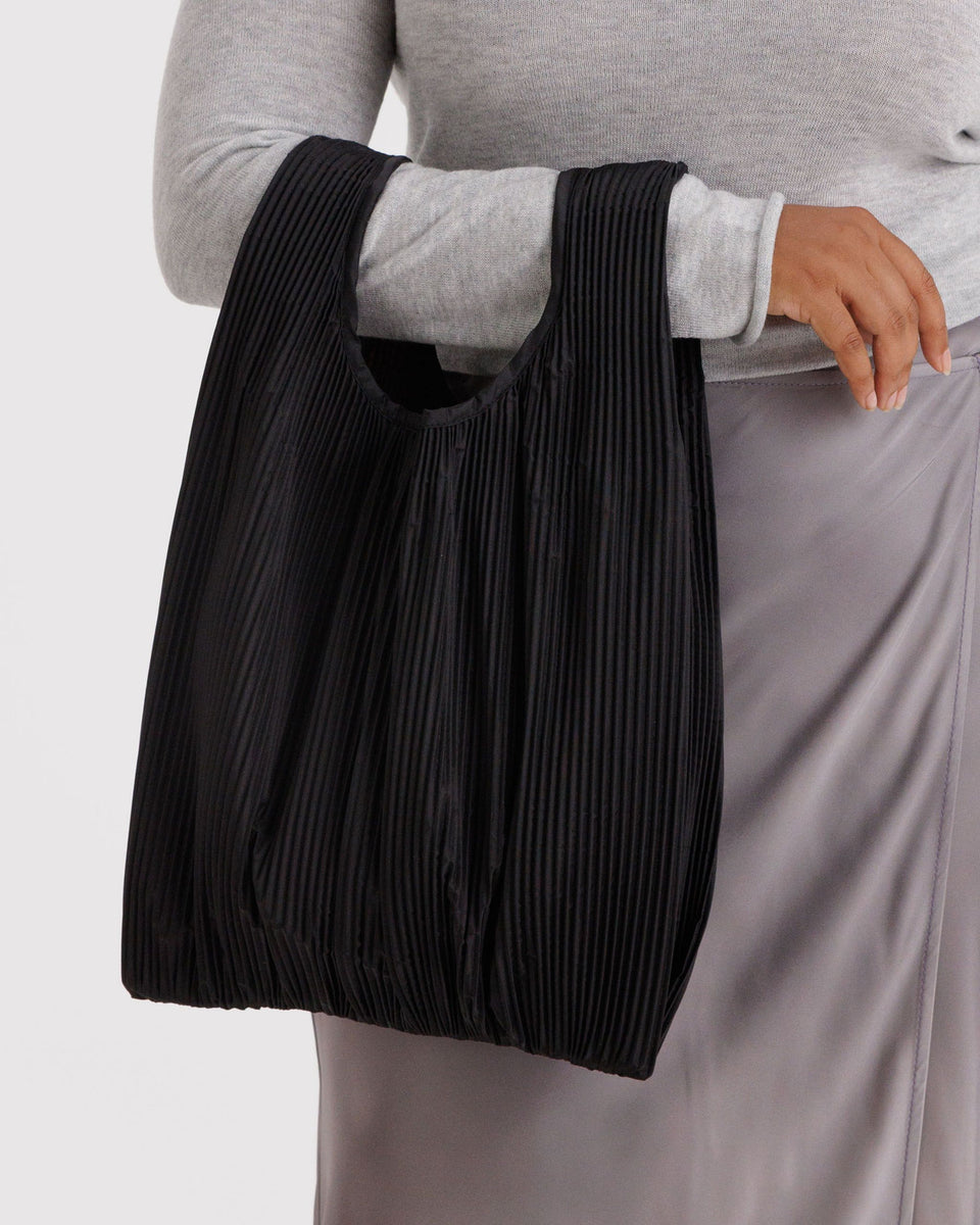 Pleated Baggu- Black | Tigertree